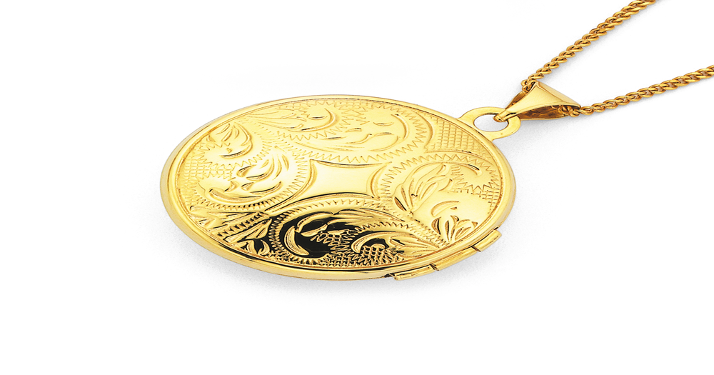 9ct, 20mm Round Engraved Locket | Pascoes